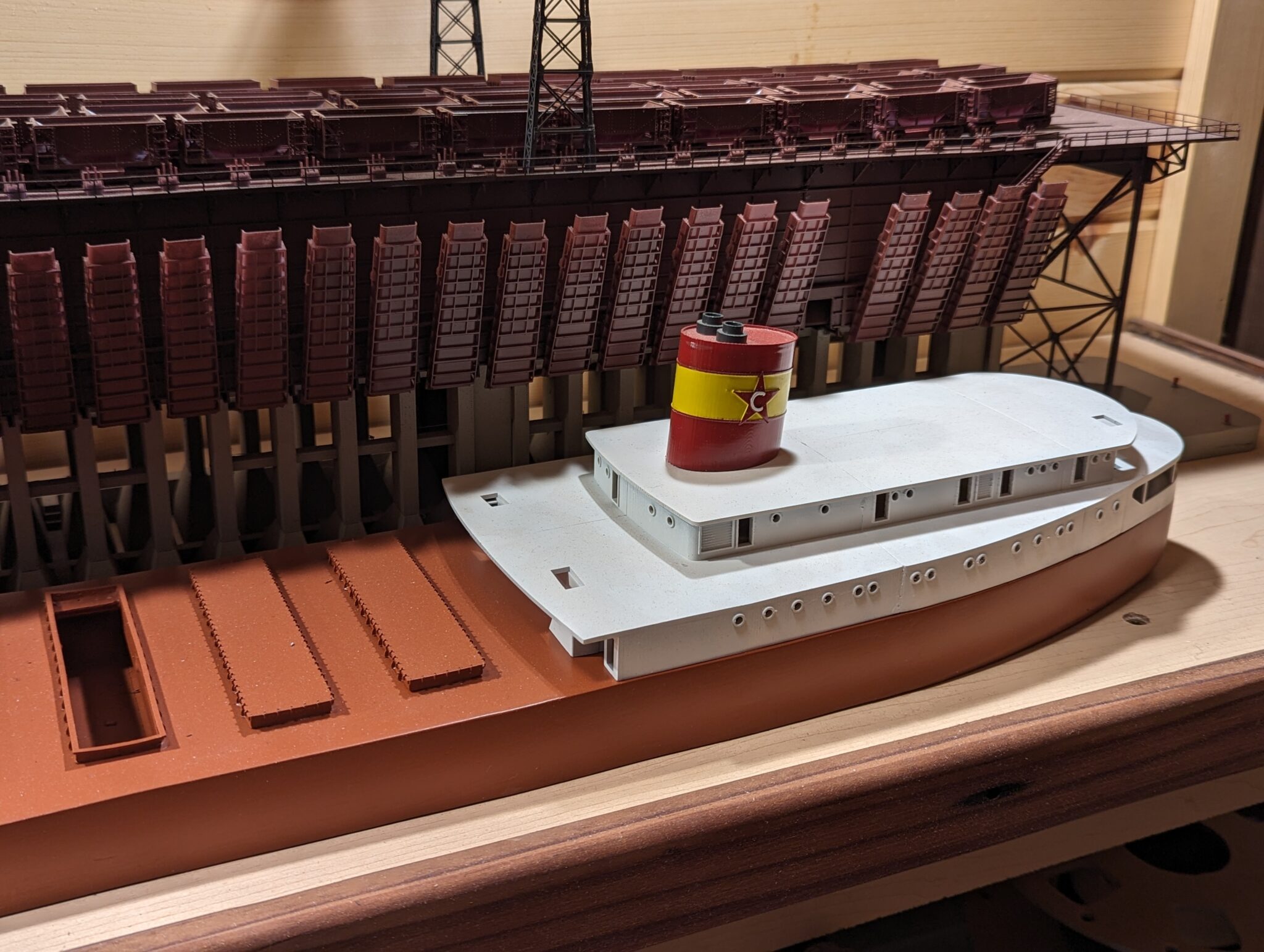 Edmund Fitzgerald Prototype - Model Railroad Engineering