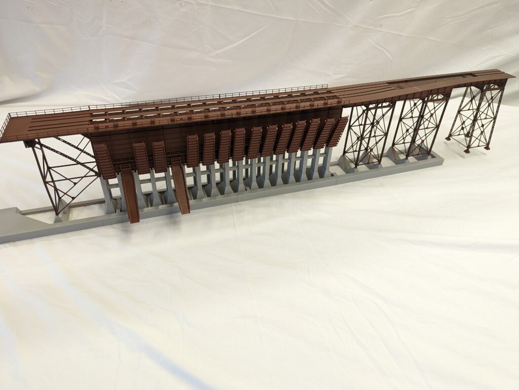 Ore Dock Kits - Model Railroad Engineering