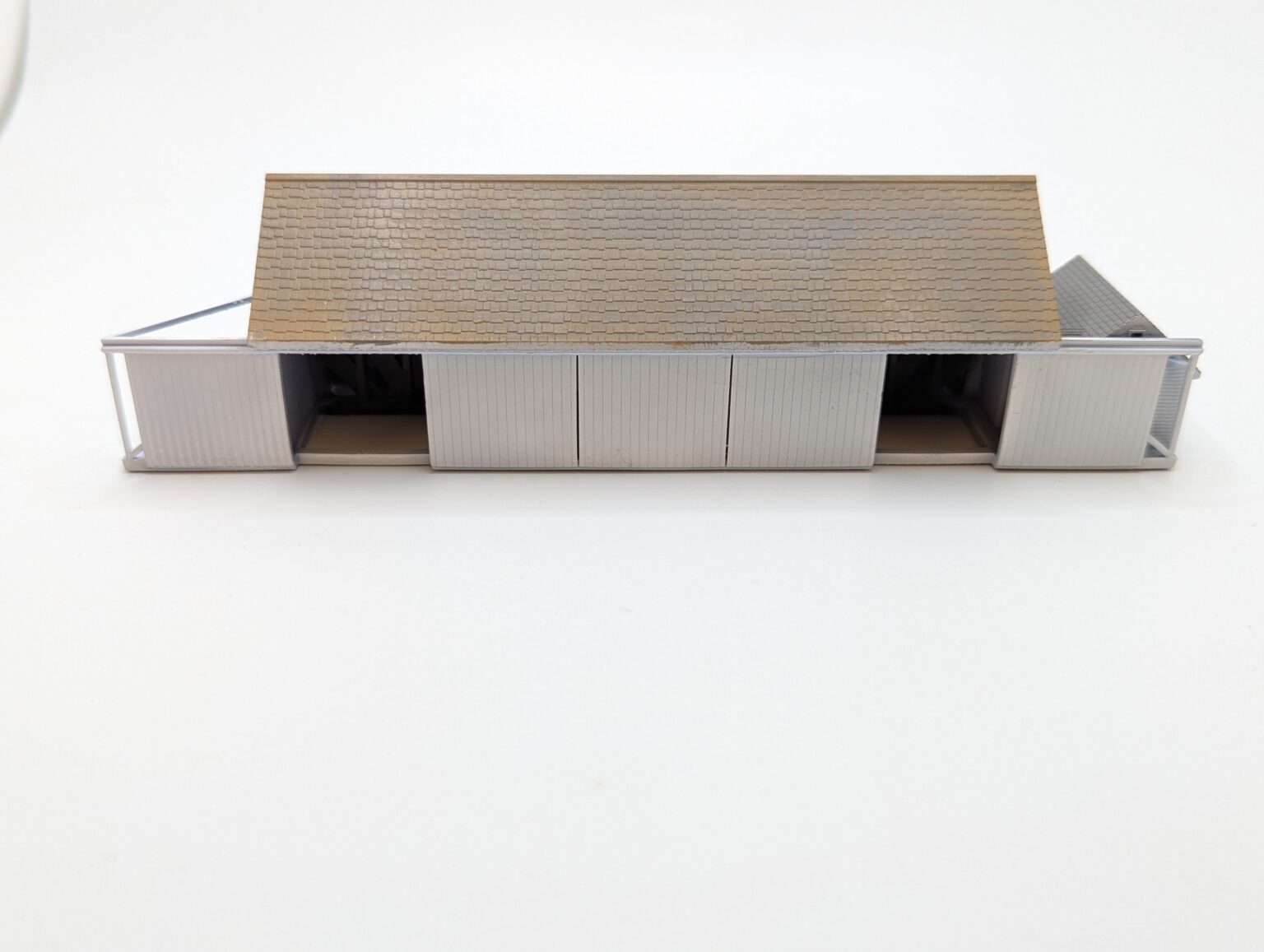 Machine Sheds - Model Railroad Engineering